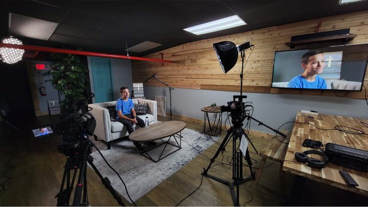 Game broadcast room construction scheme - GVM Official Site